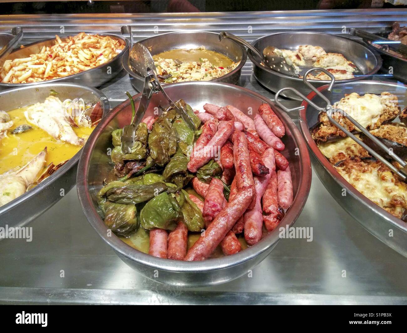 Food for sale hi-res stock photography and images - Alamy