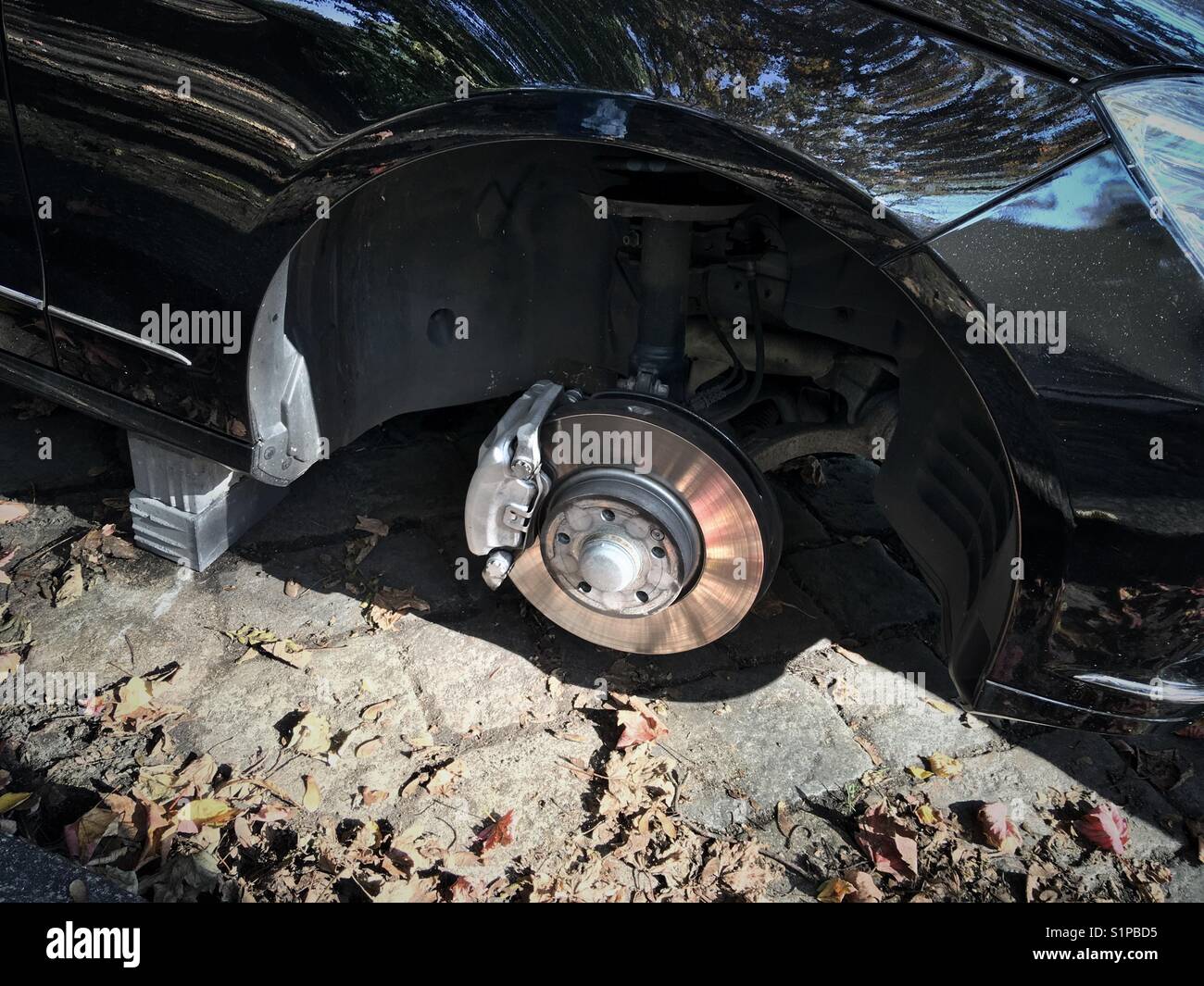 Stolen rims car hi-res stock photography and images - Alamy