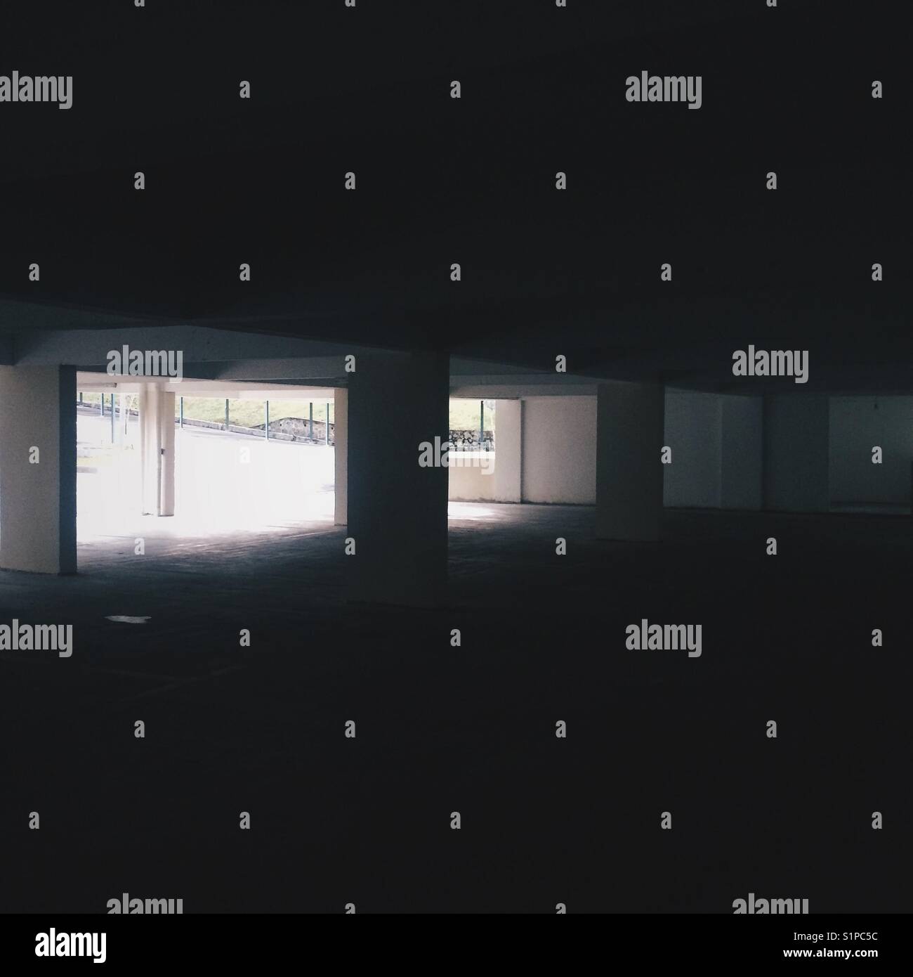 Lg building hi-res stock photography and images - Alamy