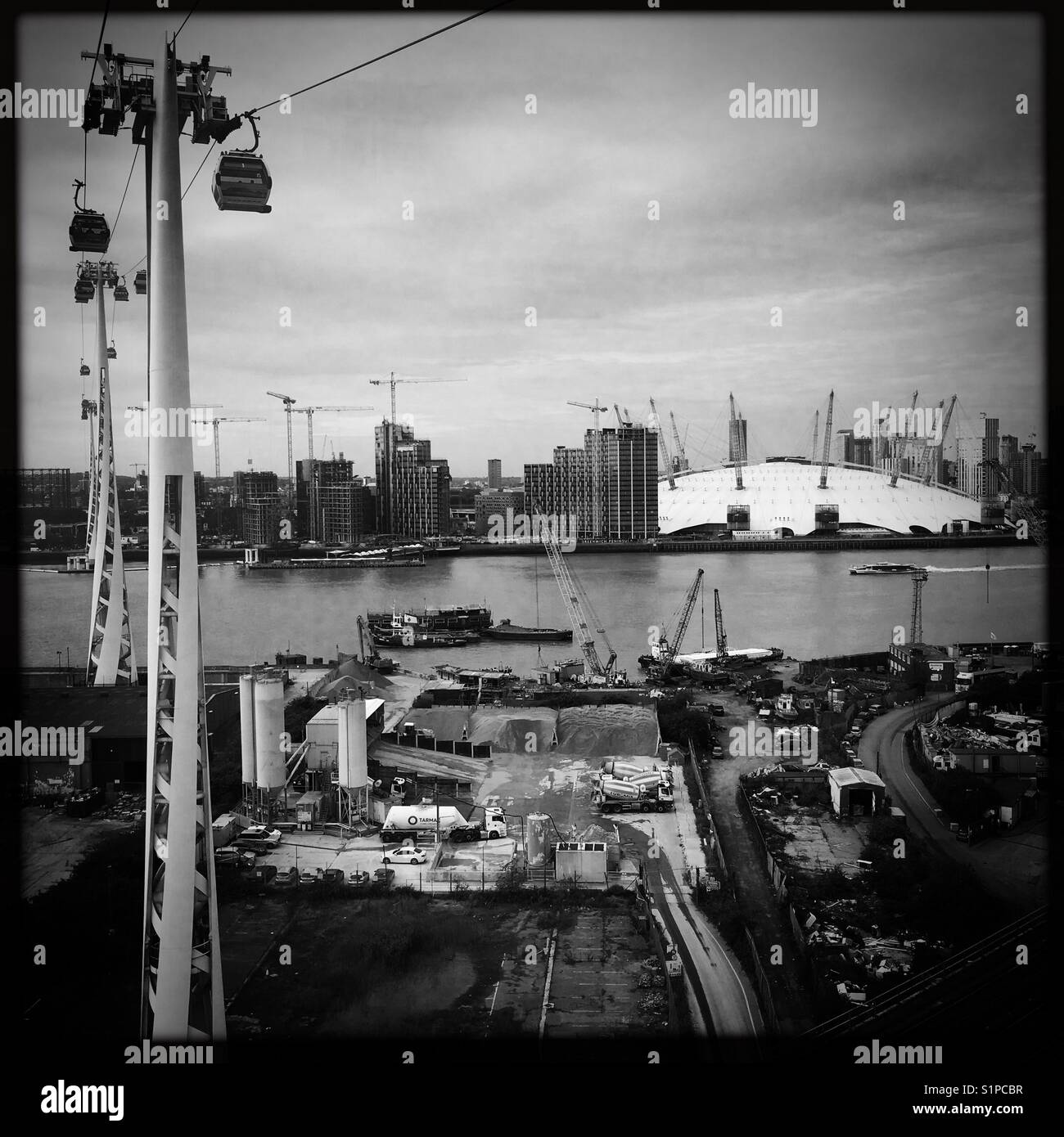 Inside o2 arena hi-res stock photography and images - Alamy