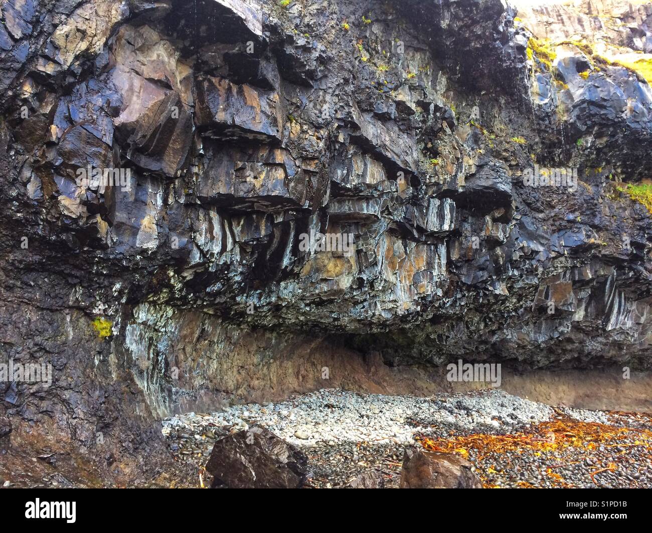 Crystal cave hi-res stock photography and images - Alamy