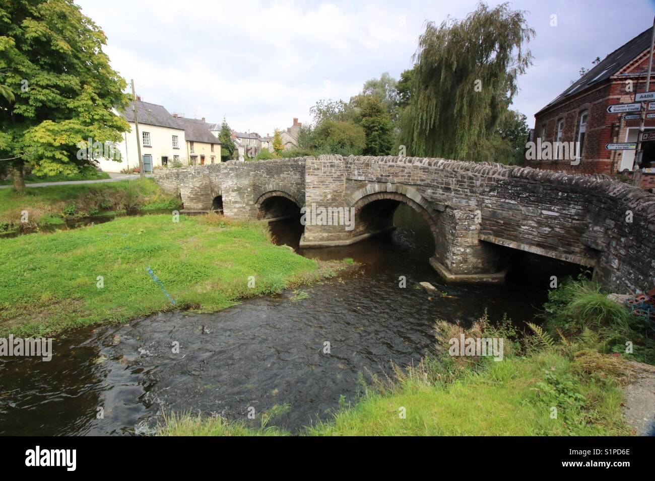 English country bridge hi-res stock photography and images - Alamy