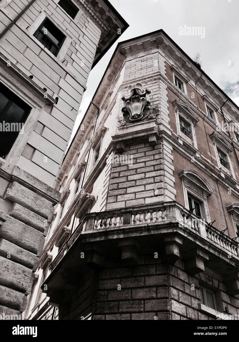 Downtown of rome hi-res stock photography and images - Alamy