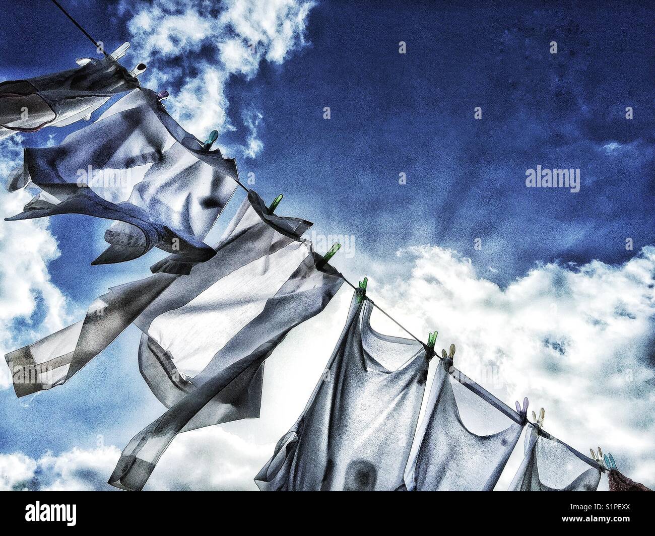 Daylight wash hi-res stock photography and images - Alamy