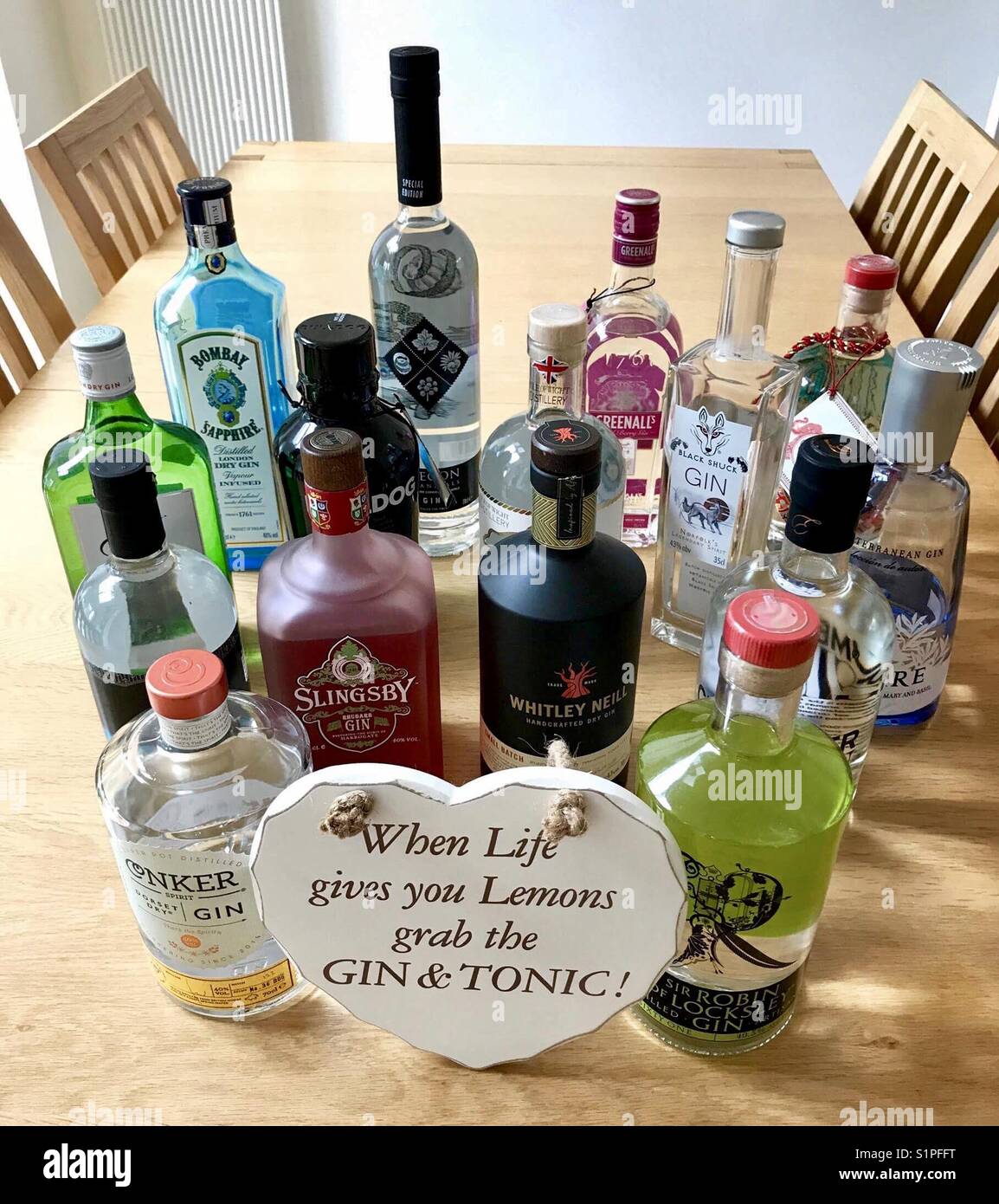 The home of our gin hi-res stock photography and images - Alamy