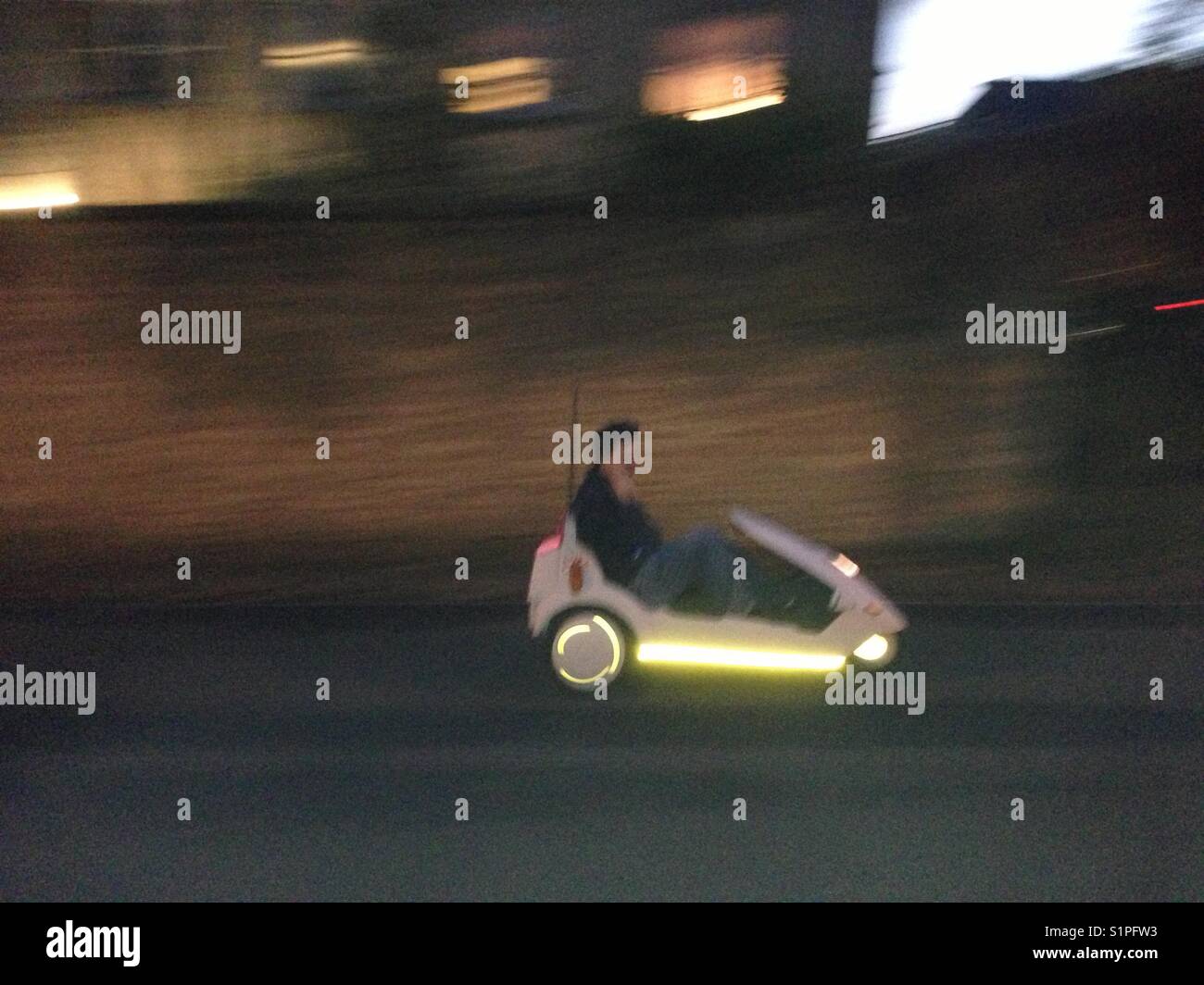 Electronic vehicle hi-res stock photography and images - Alamy