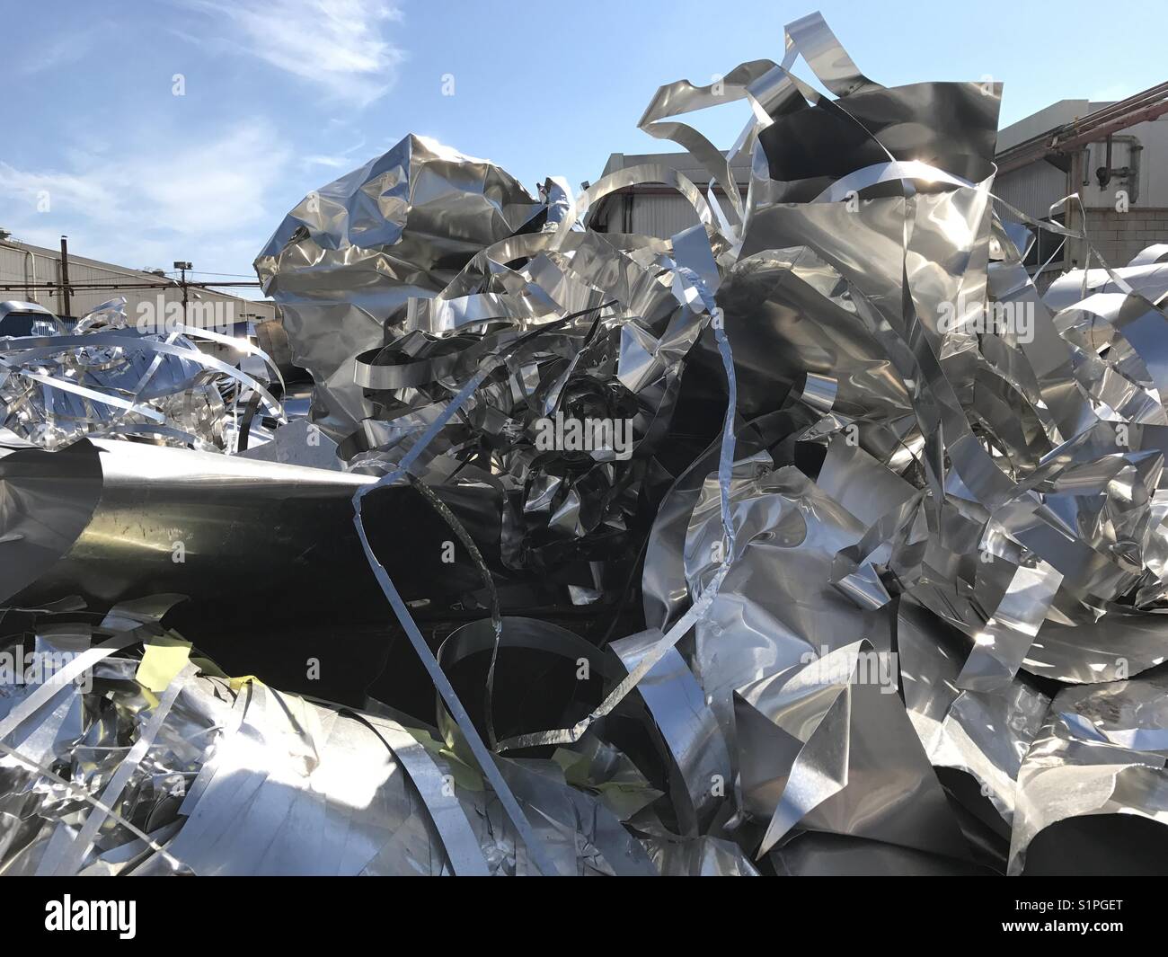 Lme aluminium hi-res stock photography and images - Alamy