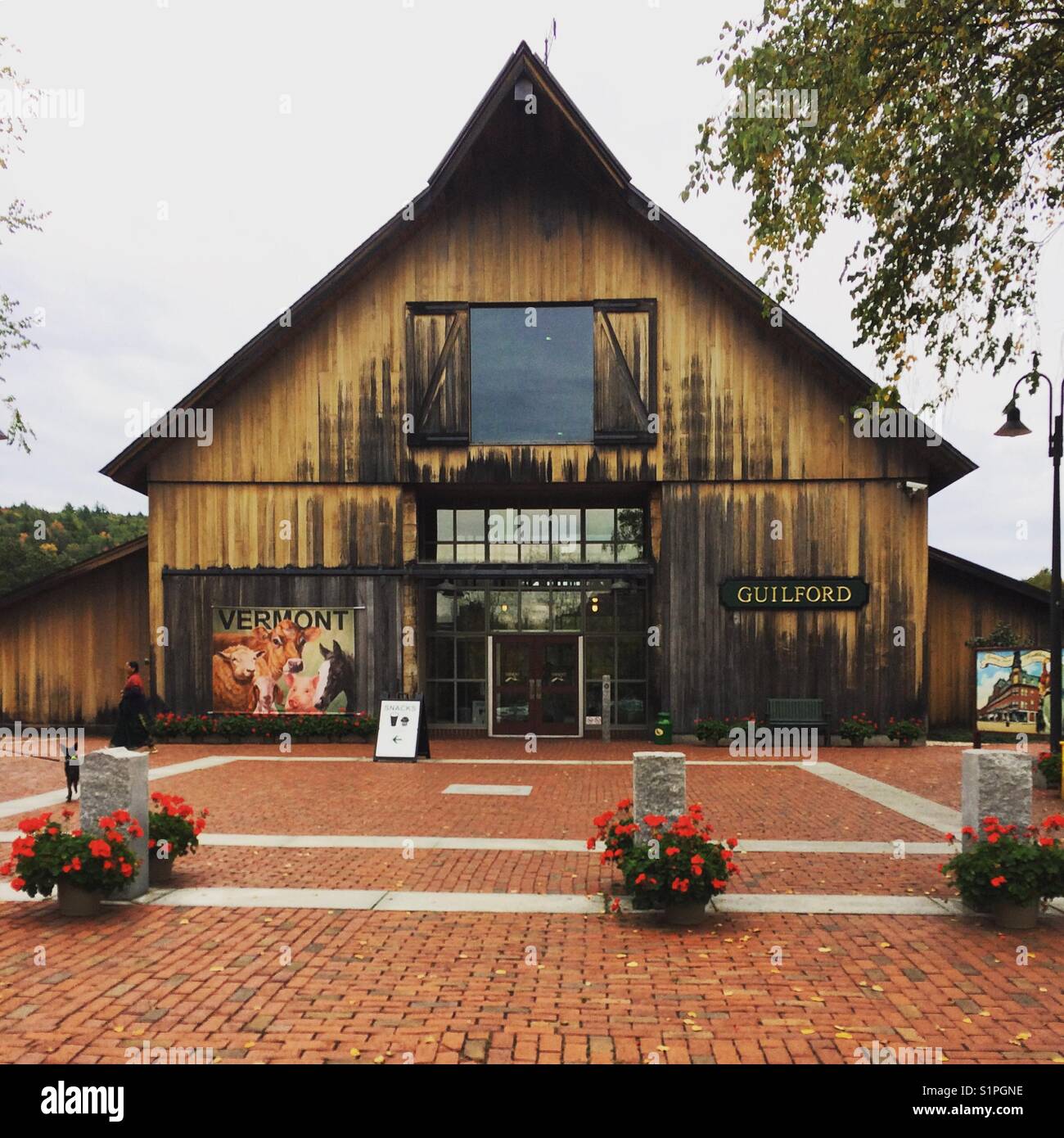 Guilford center hi-res stock photography and images - Alamy