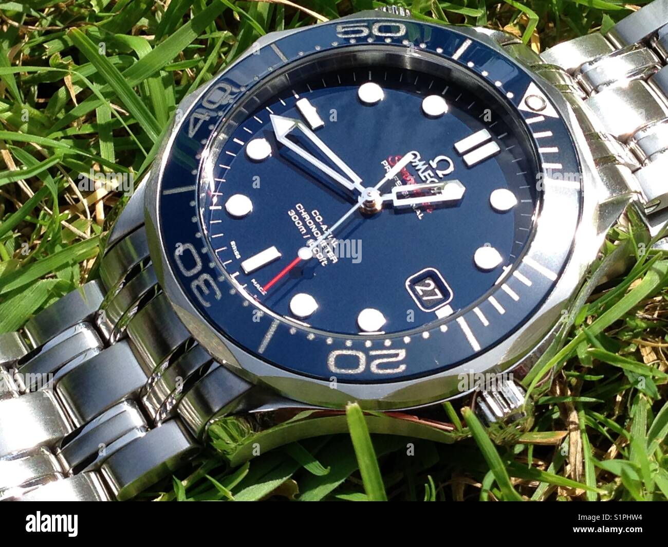 Omega seamaster hi-res stock photography and images - Alamy
