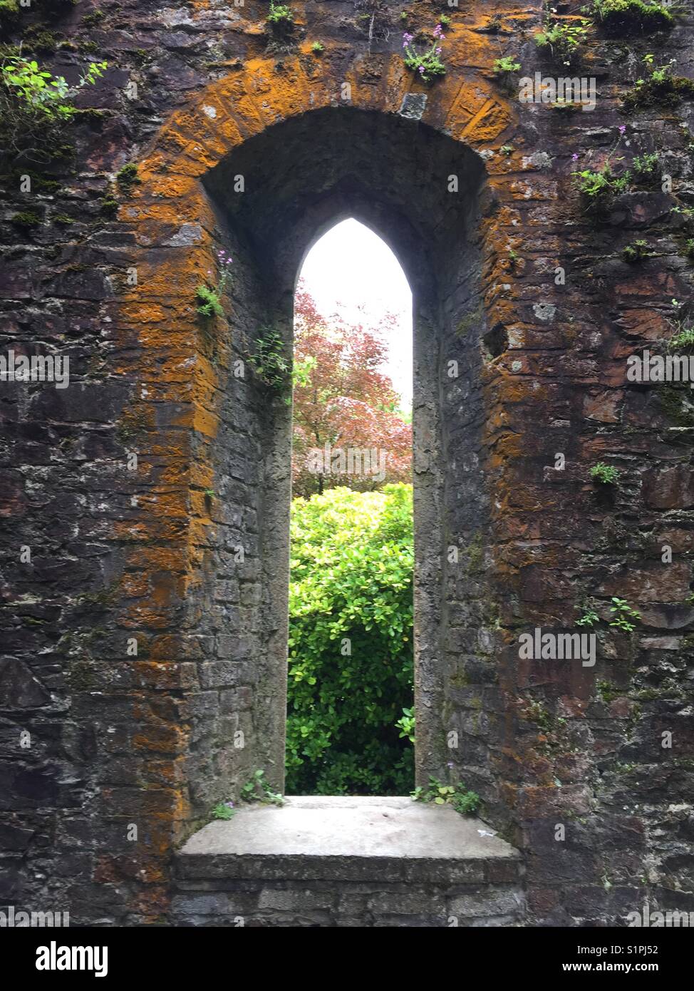 Medieval stone window Stock Photo - Alamy