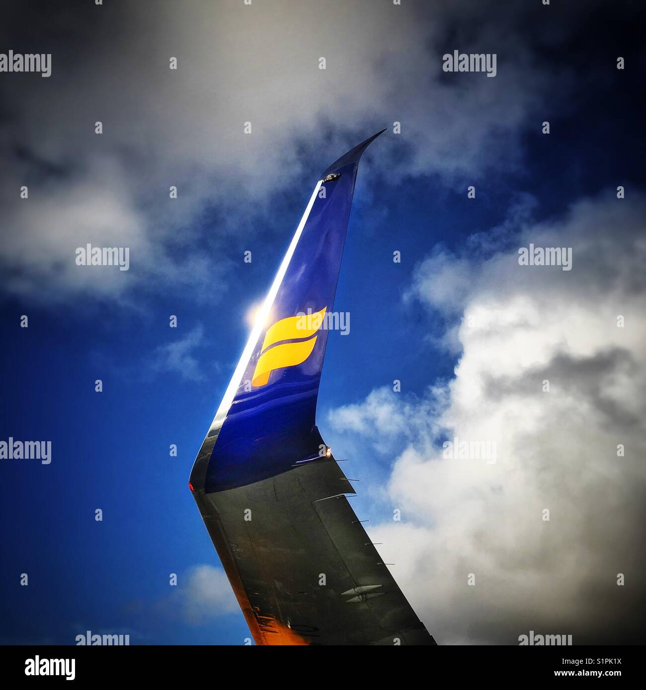 Aircraft wingtip hi-res stock photography and images - Alamy