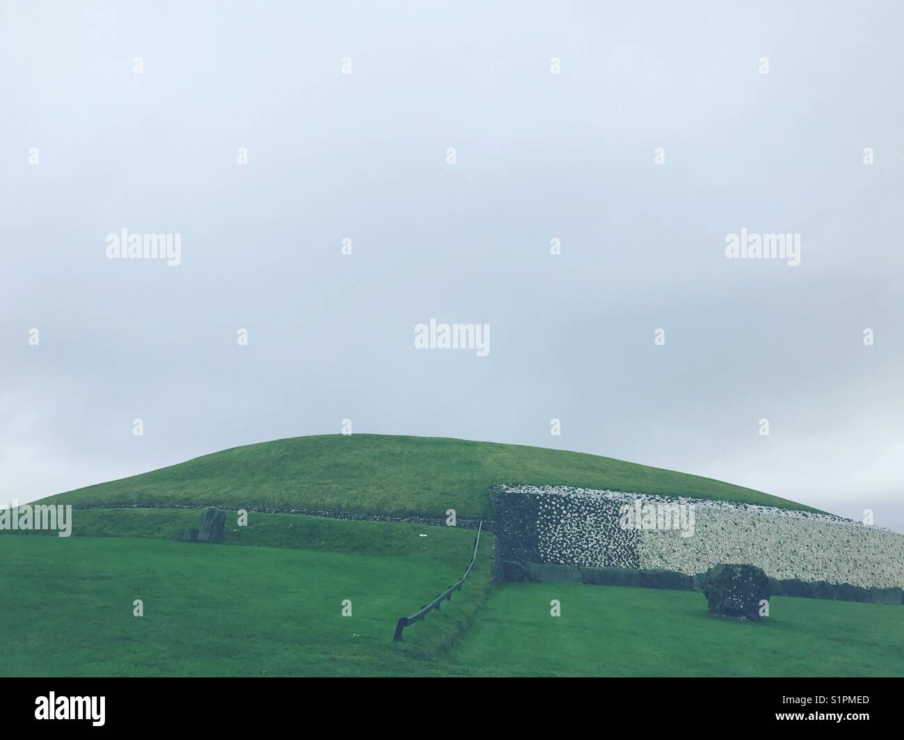 Neolithic structure hi-res stock photography and images - Alamy