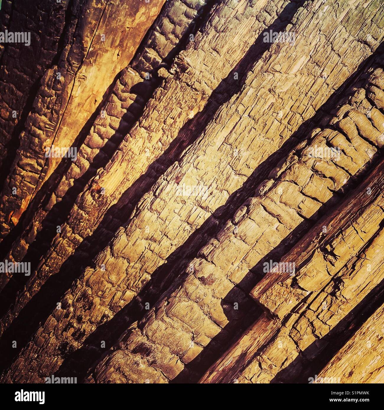 Burnt wood hi-res stock photography and images - Alamy