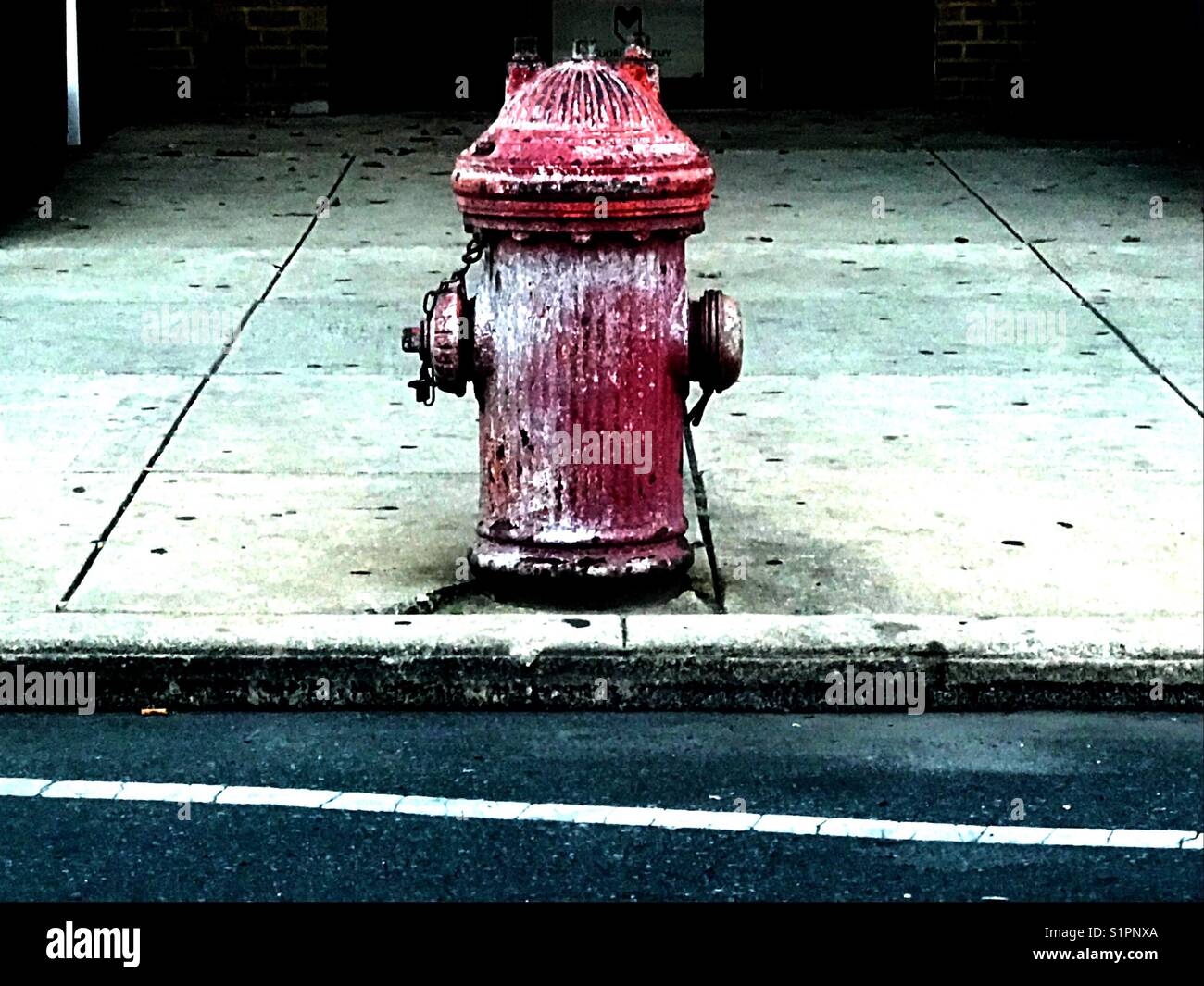 Rusted Fire Hydrant Stock Photo - Alamy