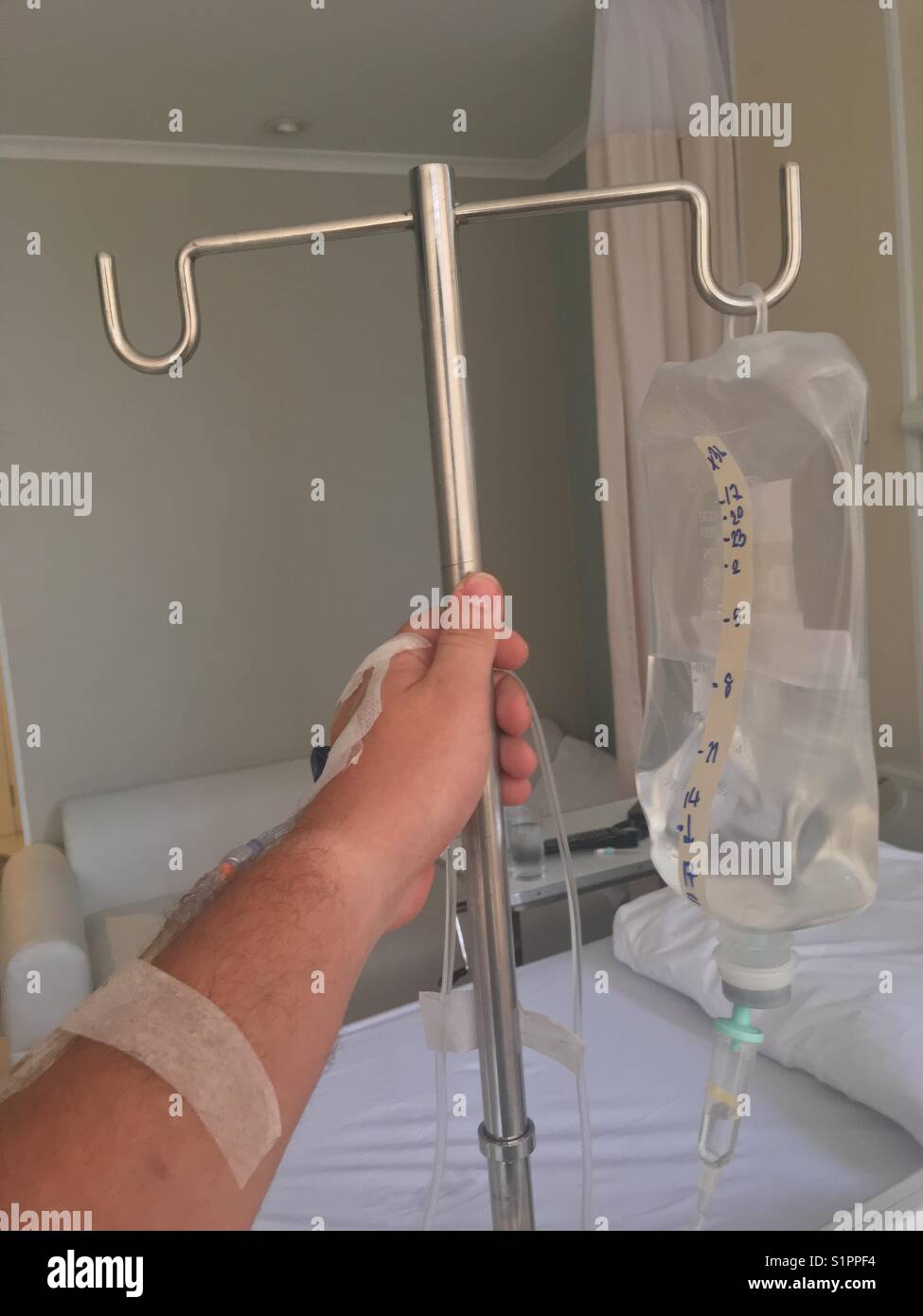 Dropper counter hi-res stock photography and images - Alamy