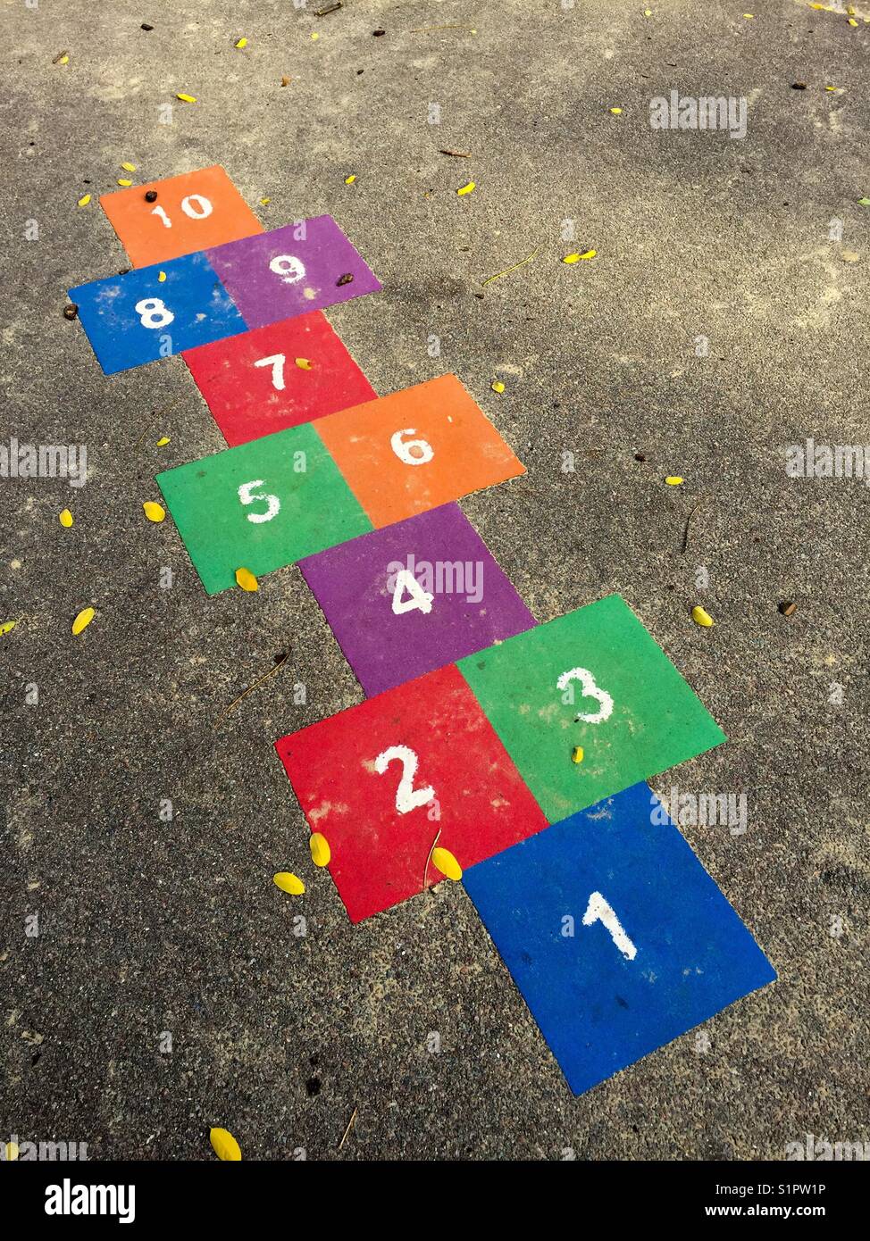 Ten colours hi-res stock photography and images - Alamy