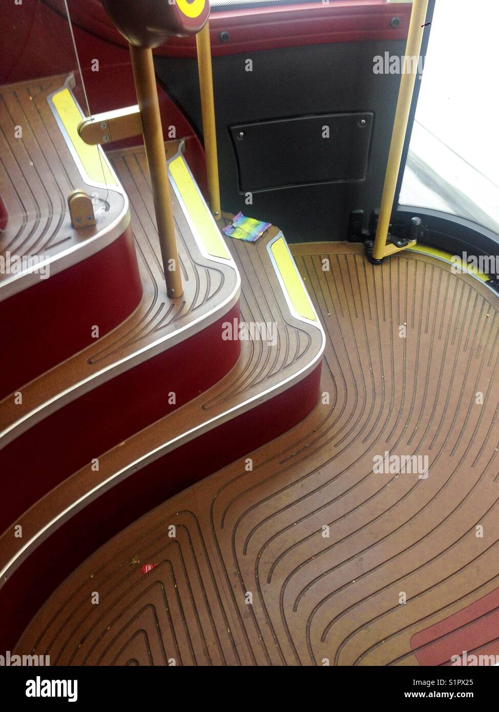 Bus steps hi-res stock photography and images - Alamy