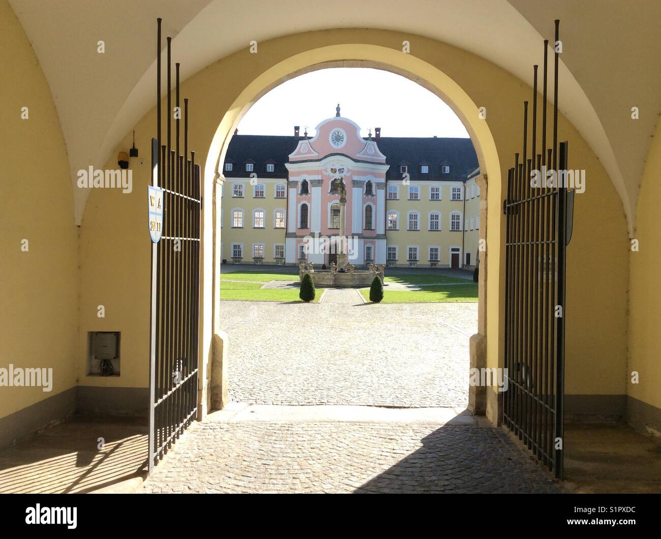 Abbey metten bavaria germany hi-res stock photography and images - Alamy