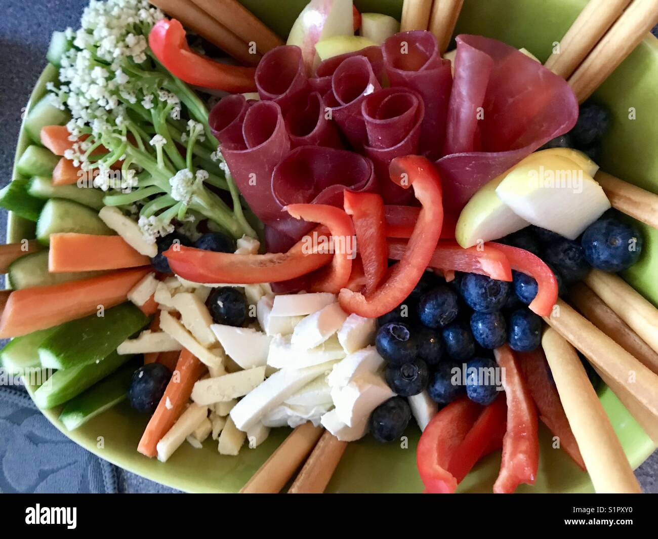 Apple paprika hi-res stock photography and images - Alamy