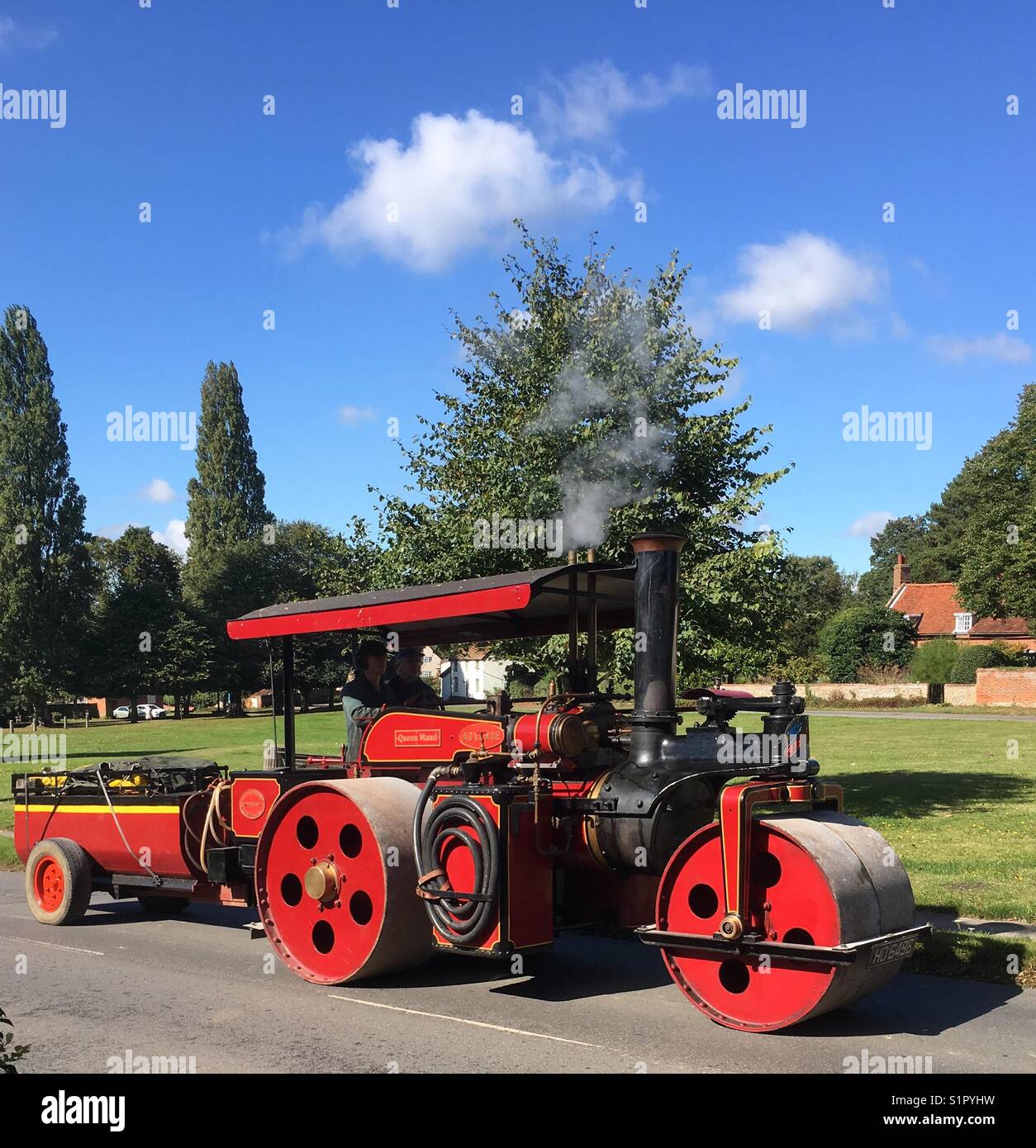 Red roller hi-res stock photography and images - Alamy