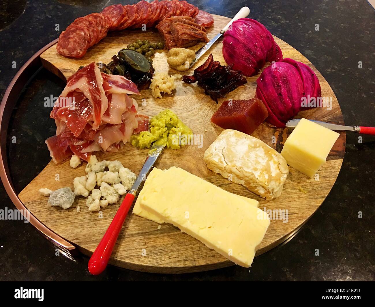 Plate with appetizers hi-res stock photography and images - Alamy