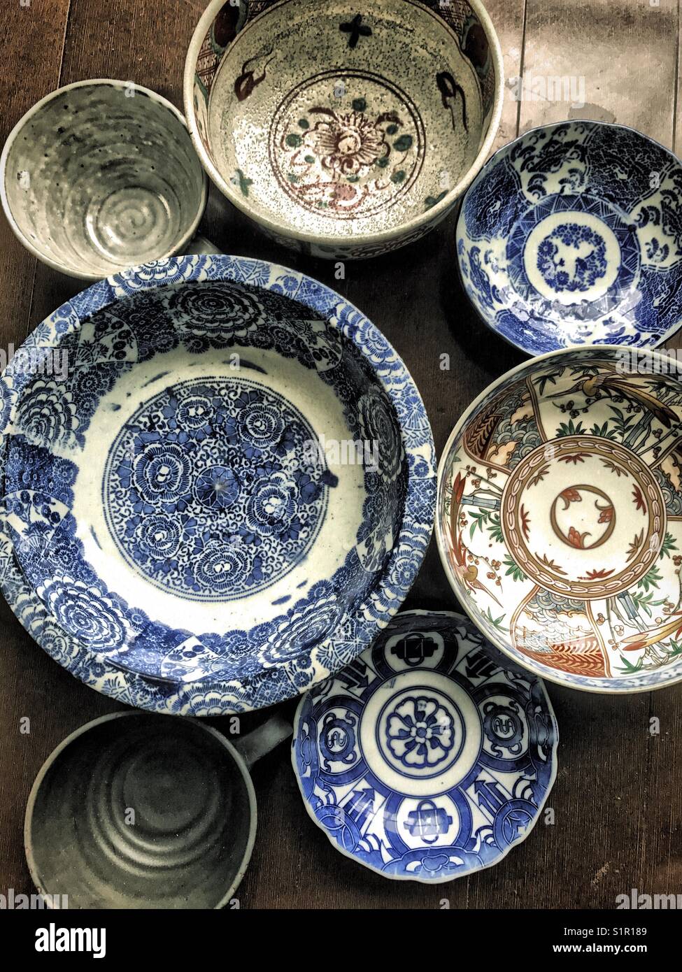 Japanese ceramics hi-res stock photography and images - Alamy