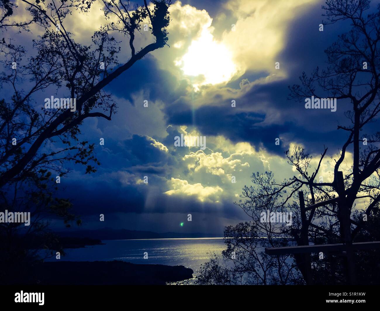 Rays of sunshine Stock Photo - Alamy