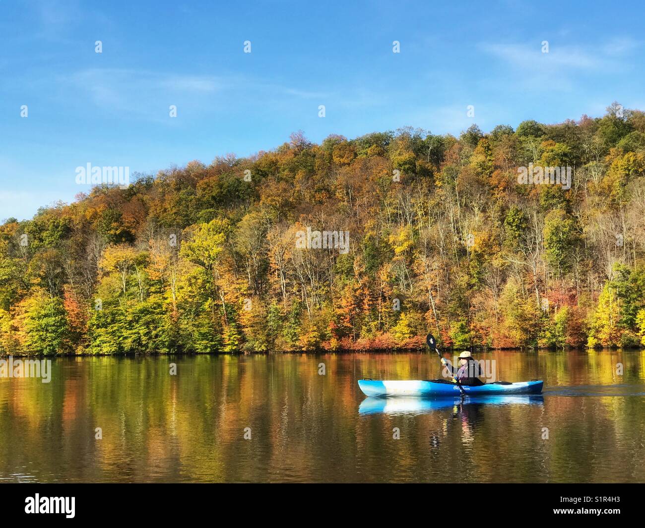 Fall in northern new jersey hi-res stock photography and images - Alamy