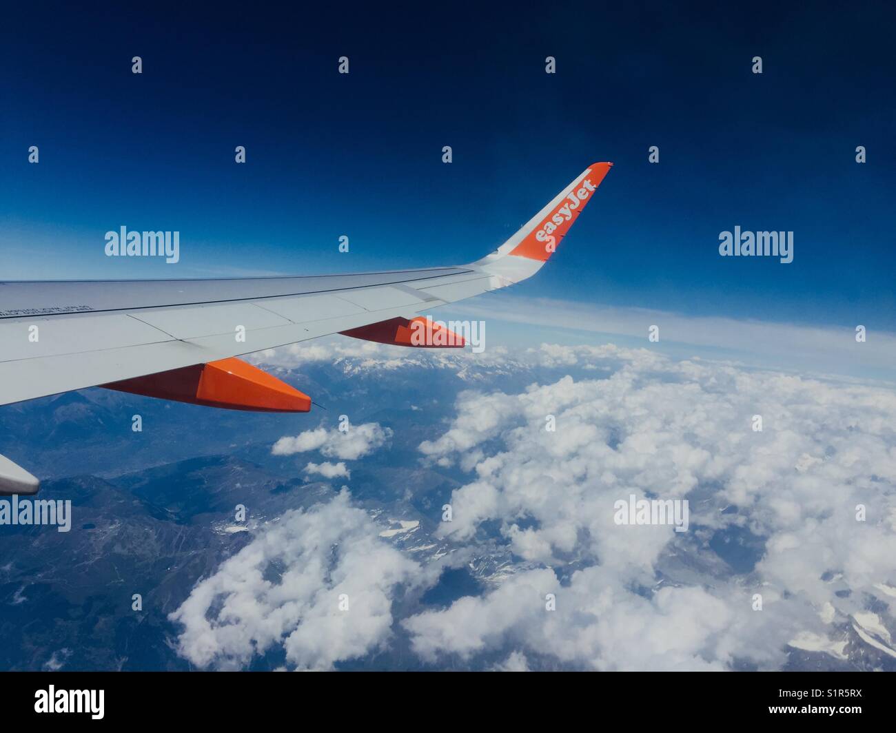 Easyjet Aircraft Logo High Resolution Stock Photography and Images - Alamy