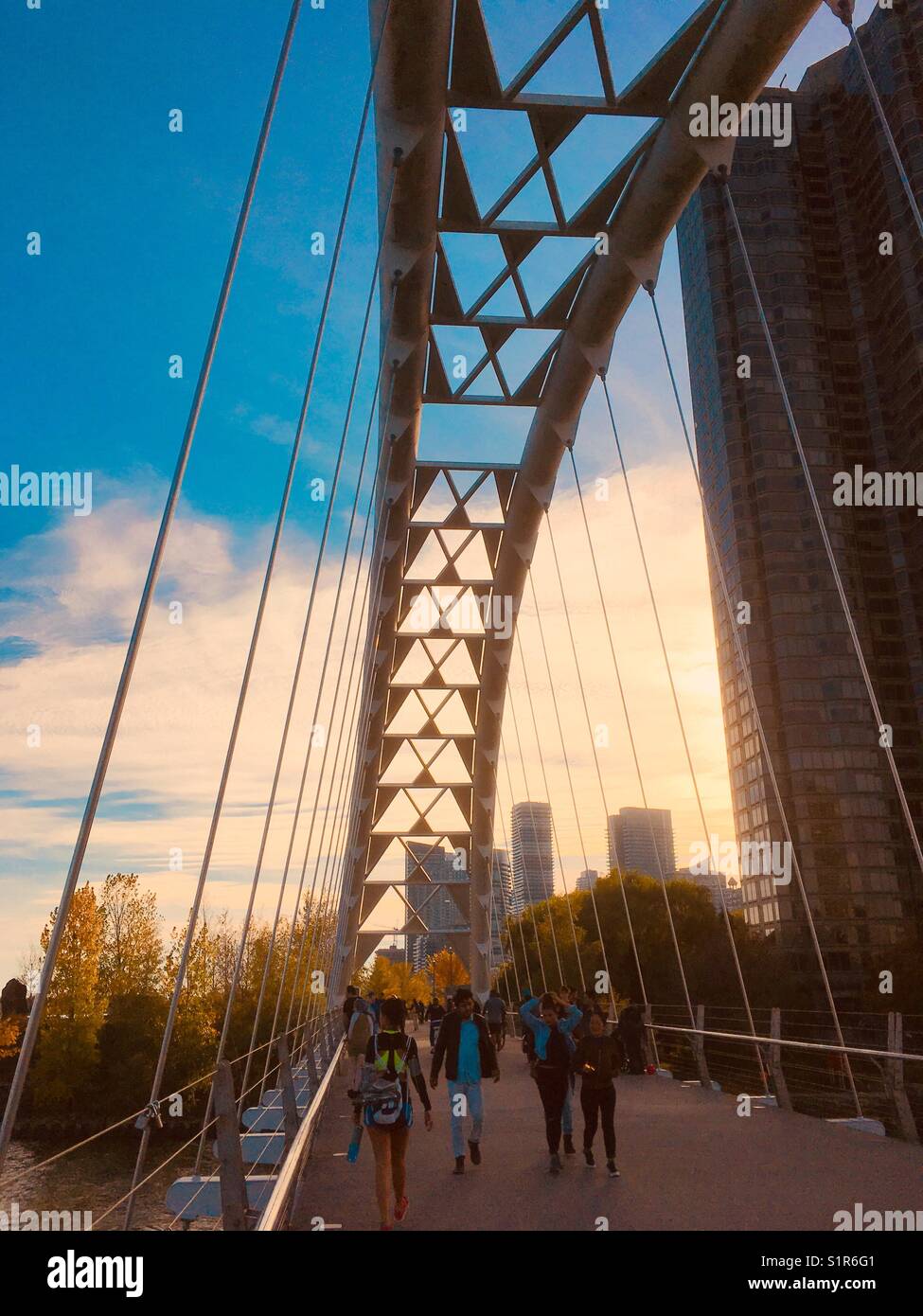 Humber bay arch hi-res stock photography and images - Alamy