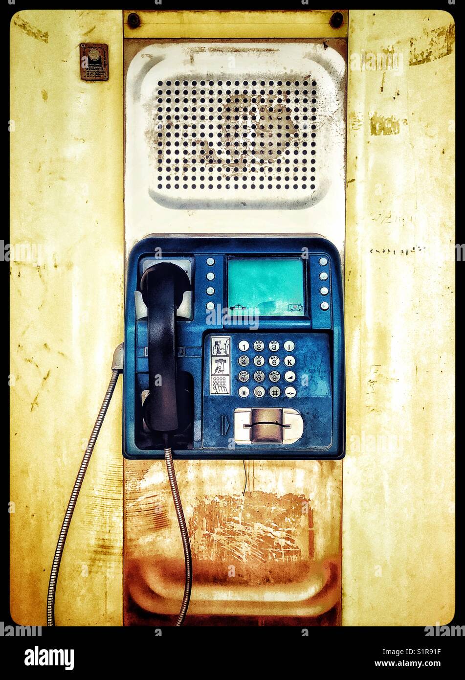 Blue payphone hi-res stock photography and images - Alamy