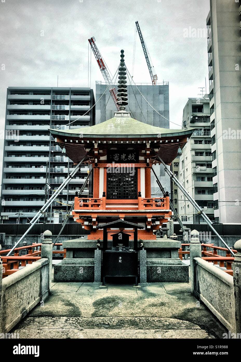 Wako ji buddhist temple hi-res stock photography and images - Alamy