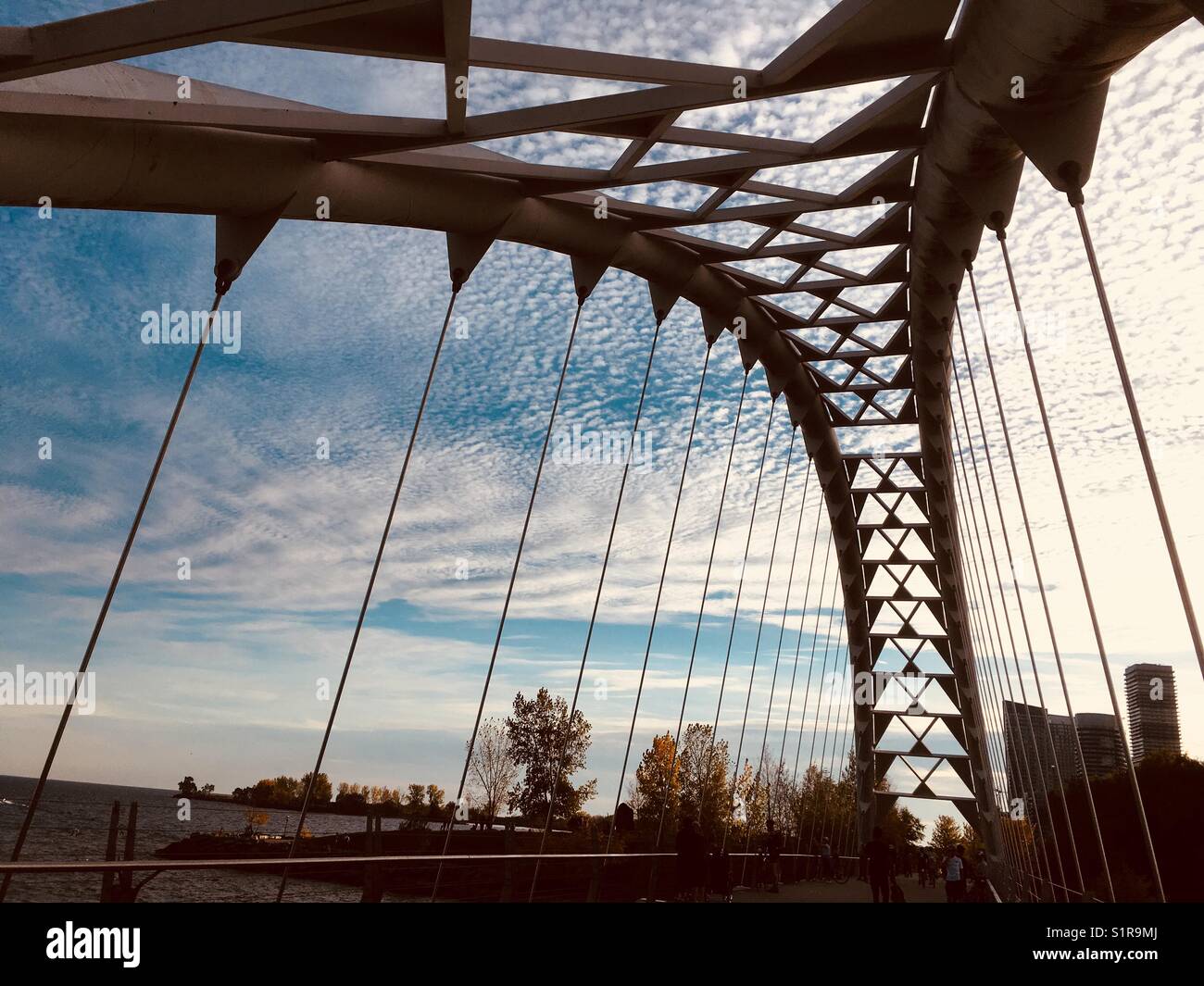 Humber Bay Arch Bridge, Toronto, Canada Stock Photo - Alamy