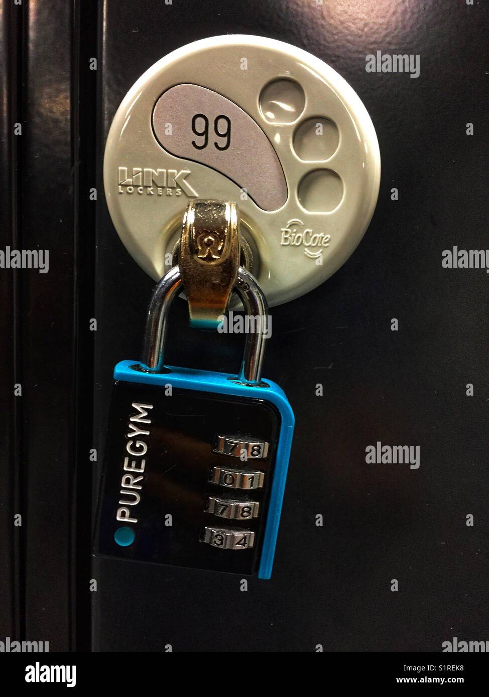 Pure gym hi-res stock photography and images - Alamy