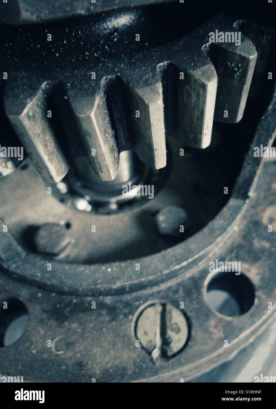 Gear vector hi-res stock photography and images - Alamy