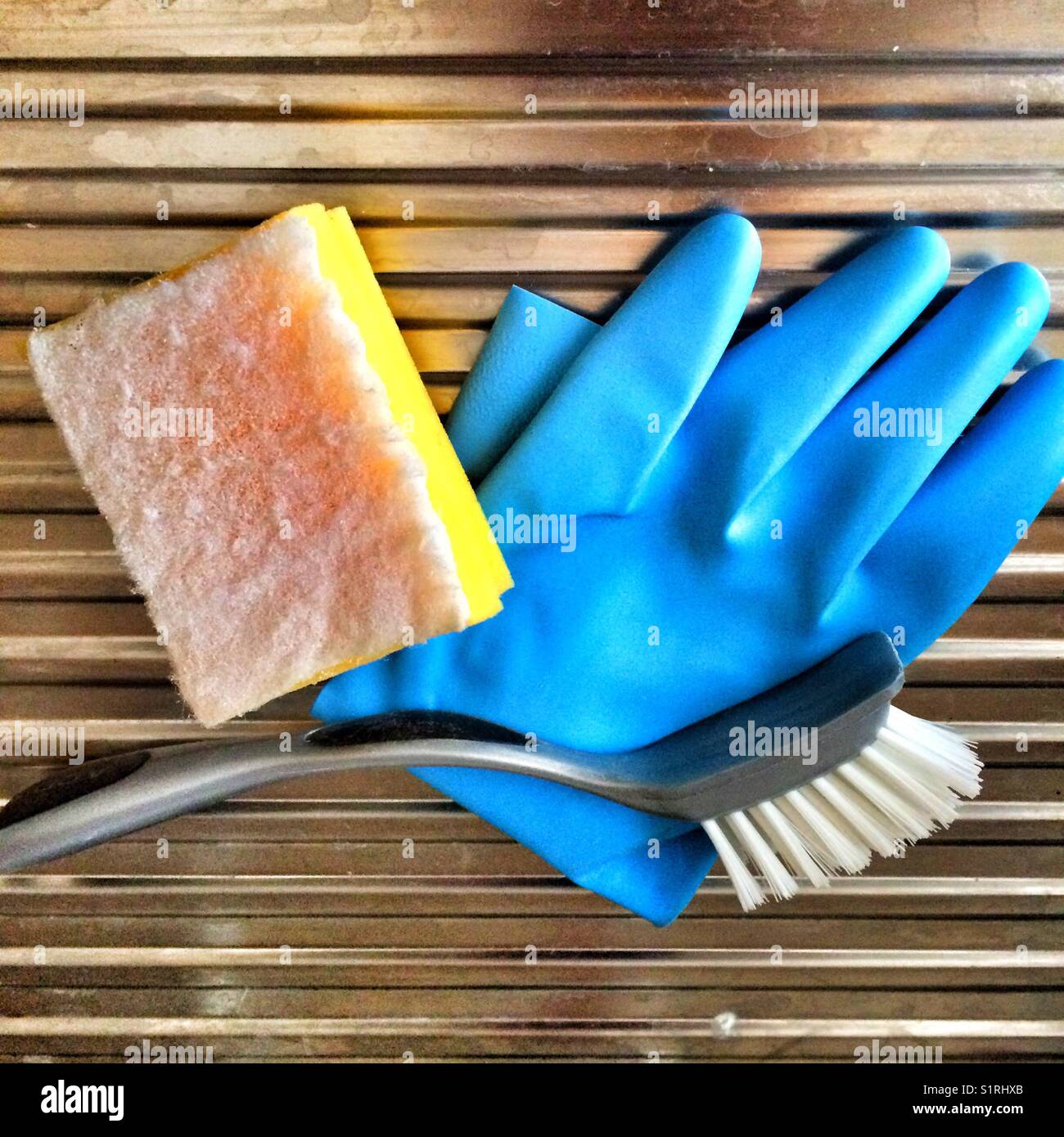 Cleaning items hi-res stock photography and images - Alamy