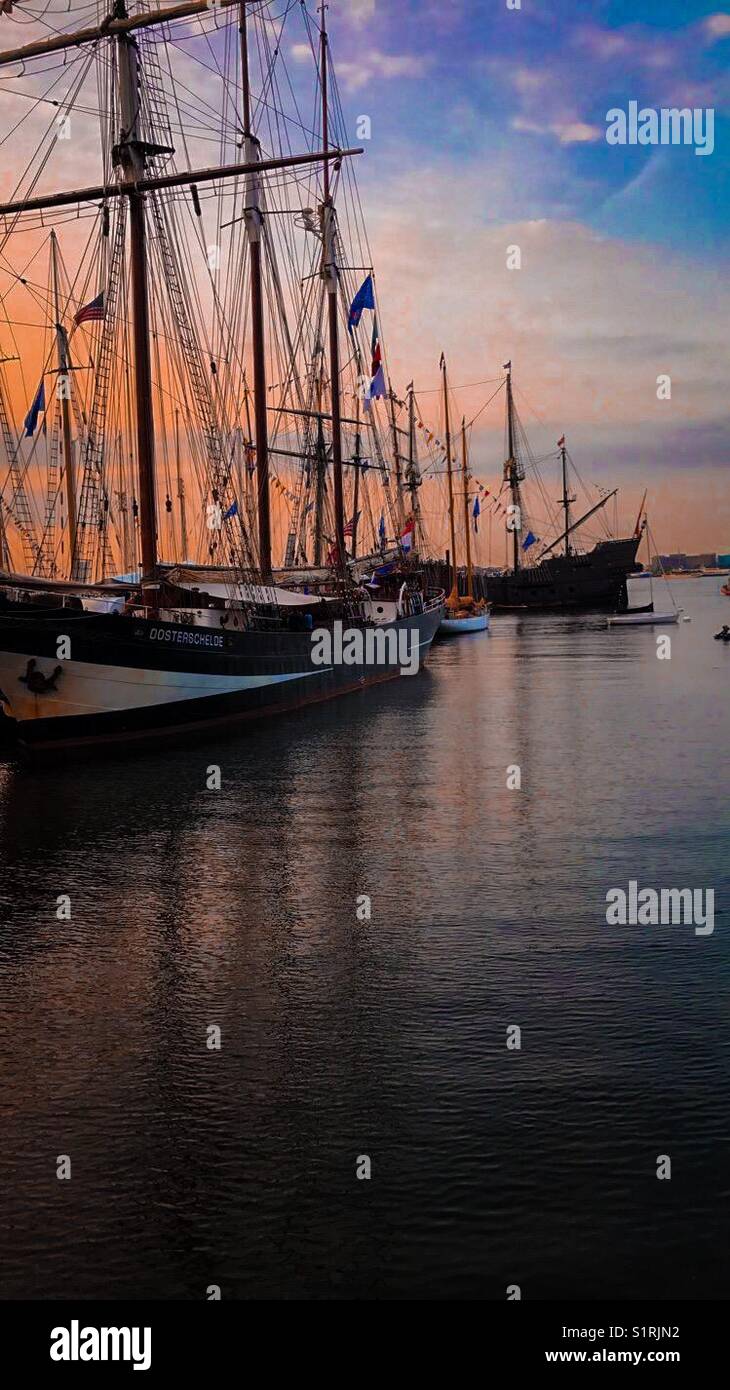 Massachusetts pirates hi-res stock photography and images - Alamy