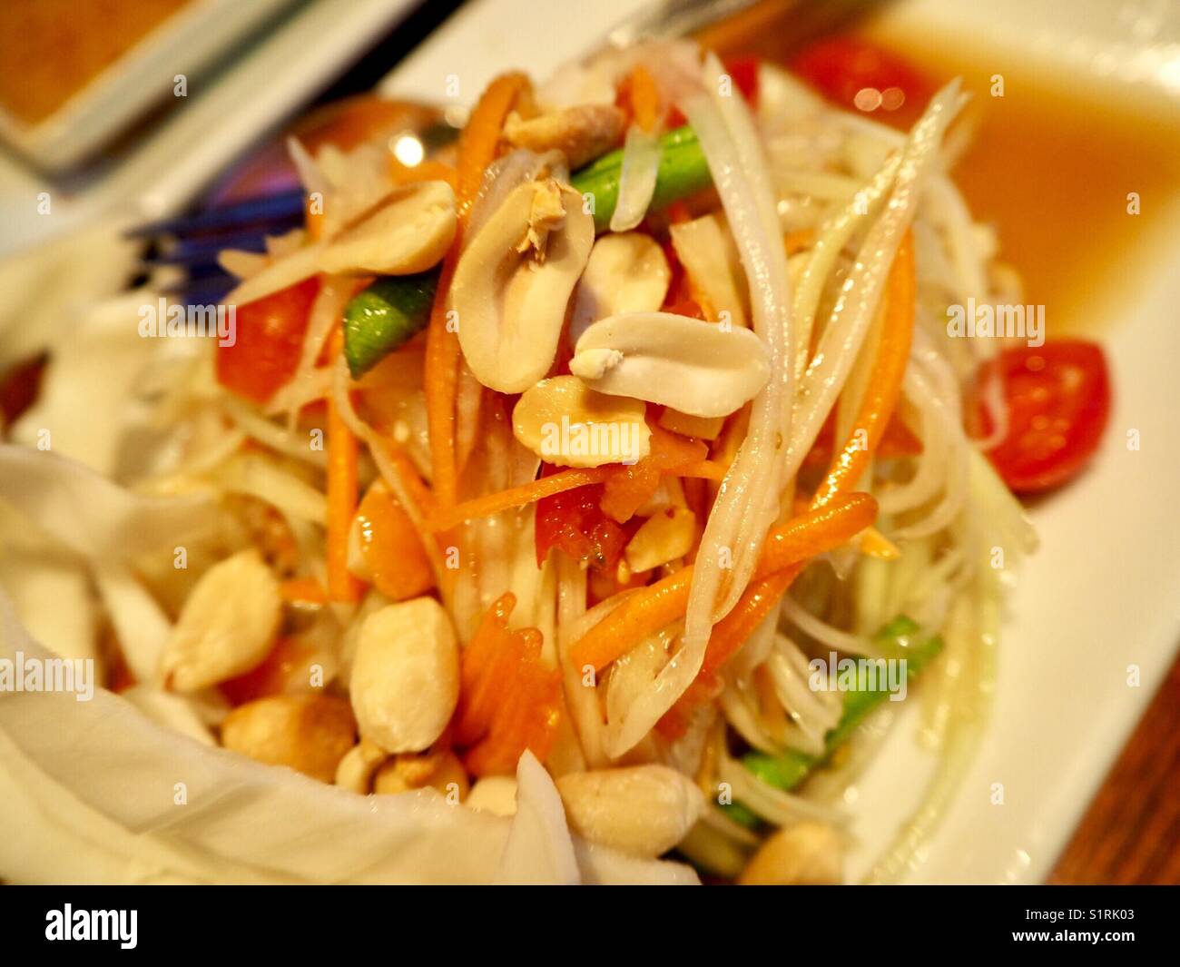 Som tum hi-res stock photography and images - Alamy