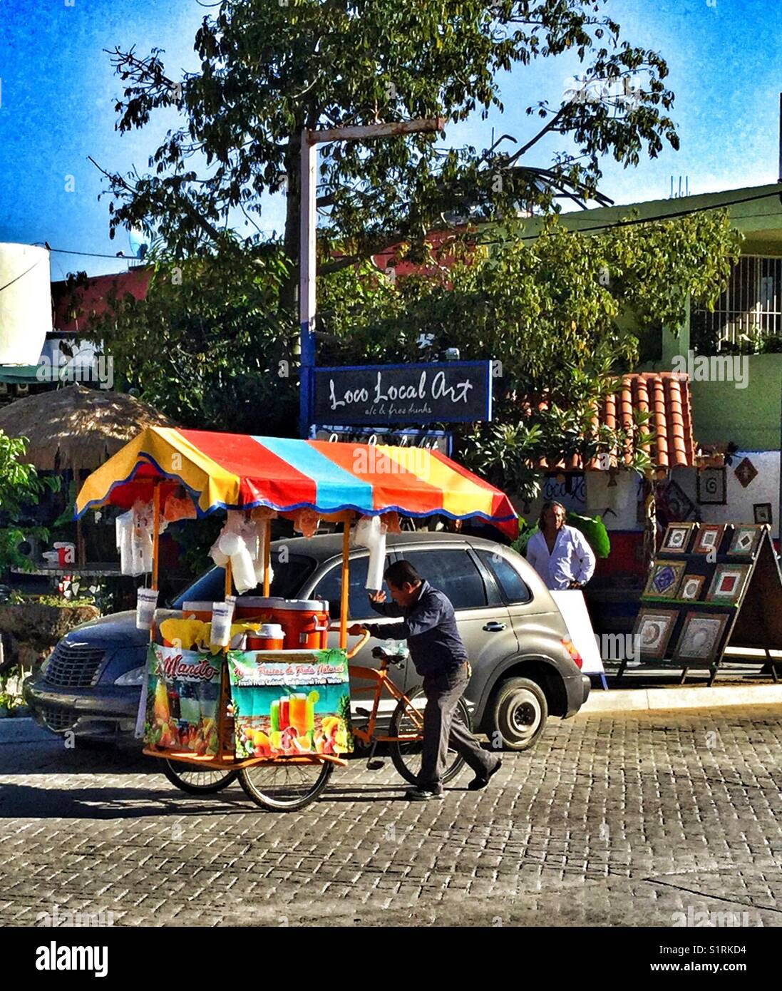 Selling juices hi-res stock photography and images - Alamy