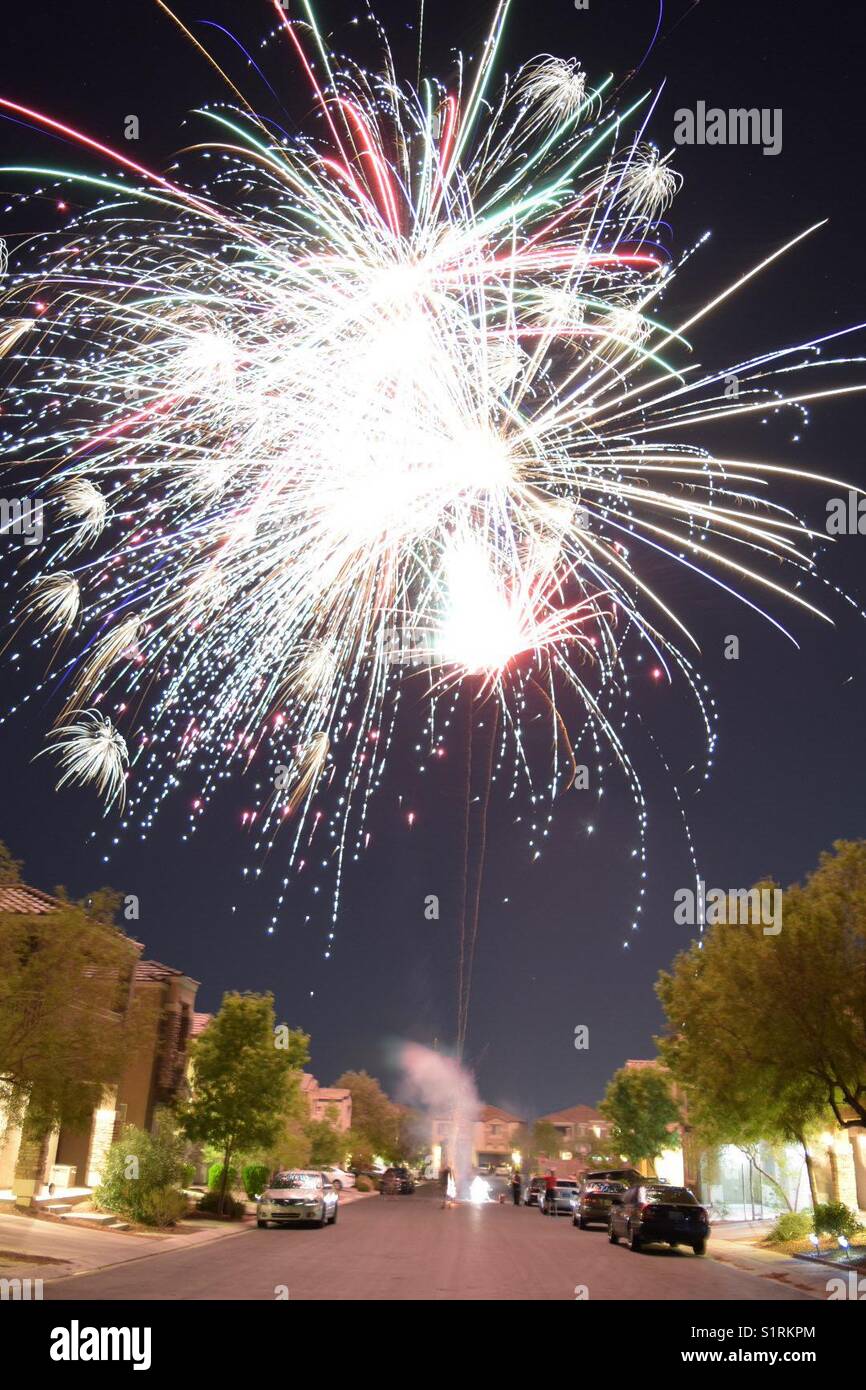 Neighborhood fireworks hi-res stock photography and images - Alamy