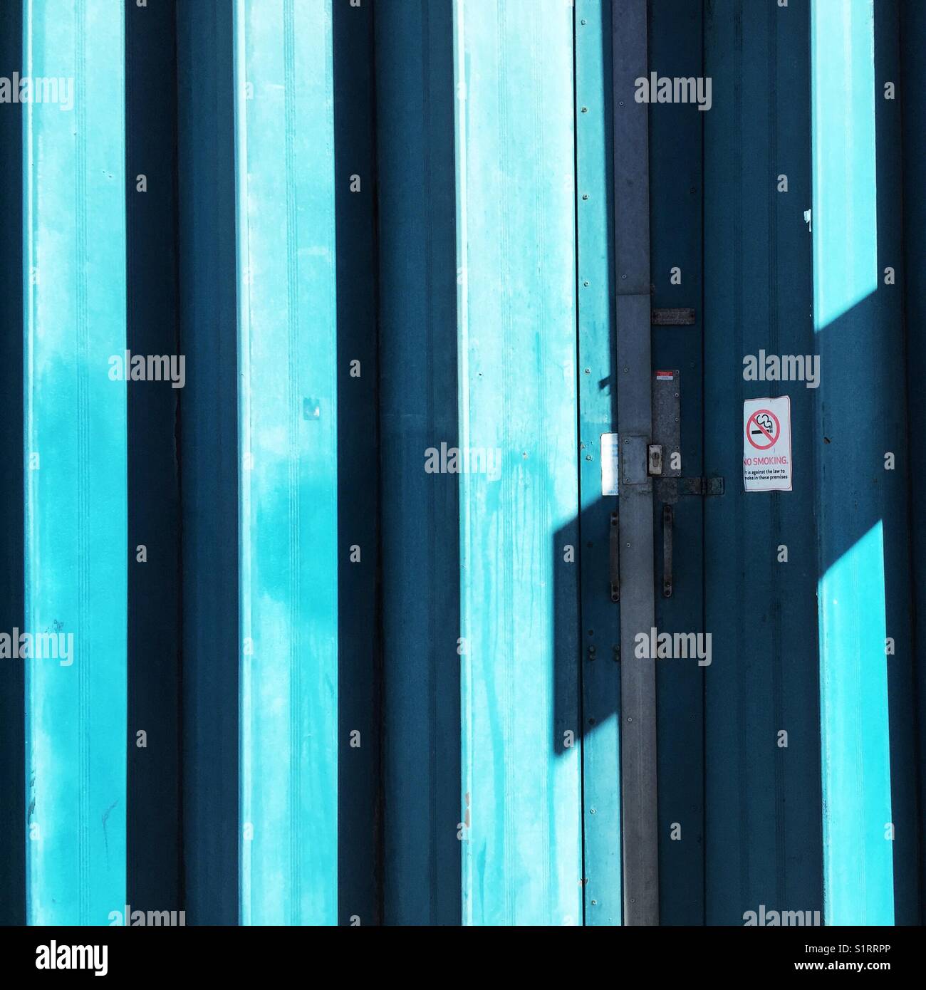 Turquoise gate hi-res stock photography and images - Alamy