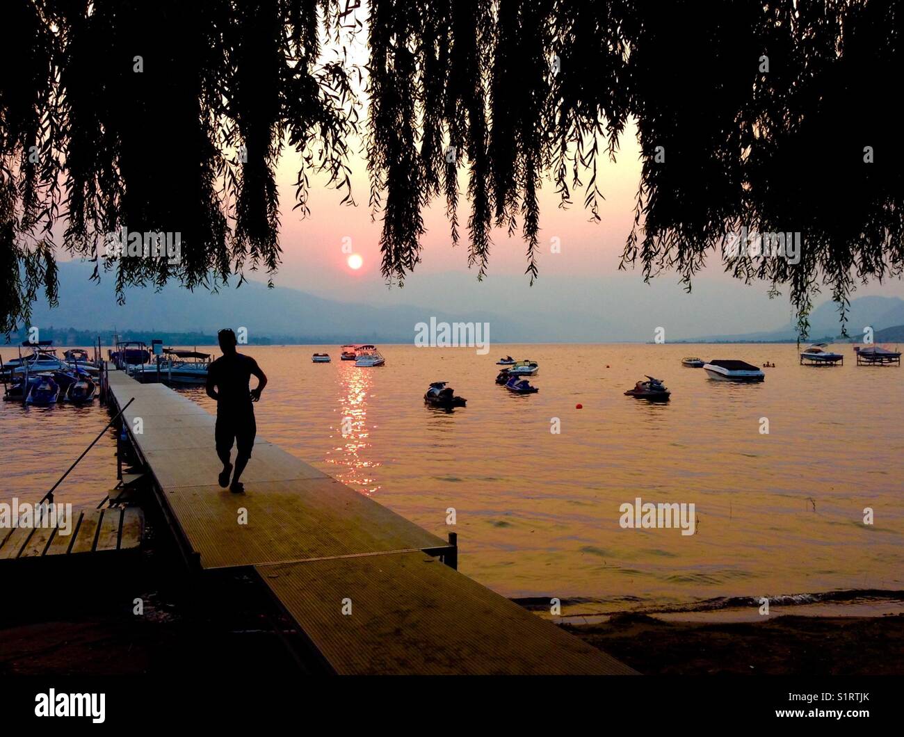 Running with boat hi-res stock photography and images - Alamy