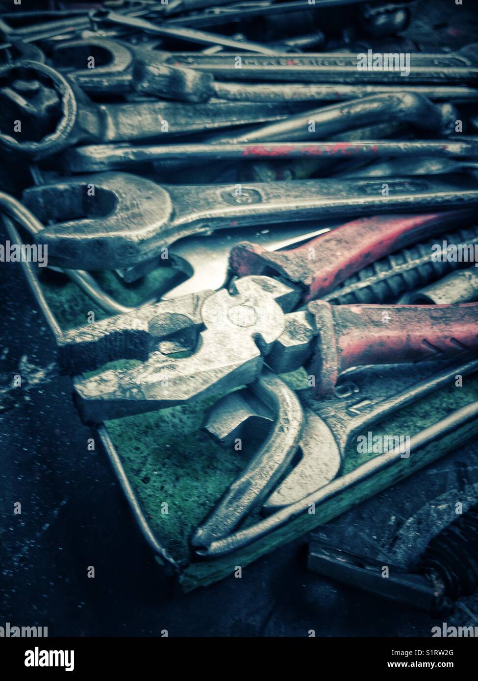 Pile of tools hi-res stock photography and images - Alamy