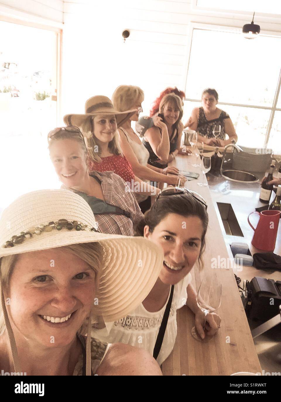 Ladies lunch hi-res stock photography and images - Alamy