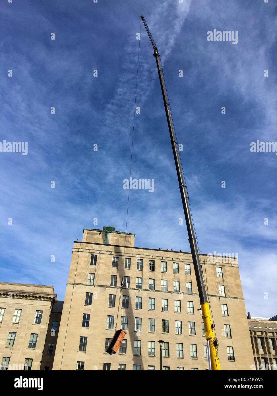 Very tall crane Stock Photo - Alamy