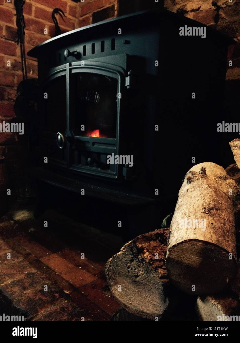 Log Burner High Resolution Stock Photography and Images - Alamy