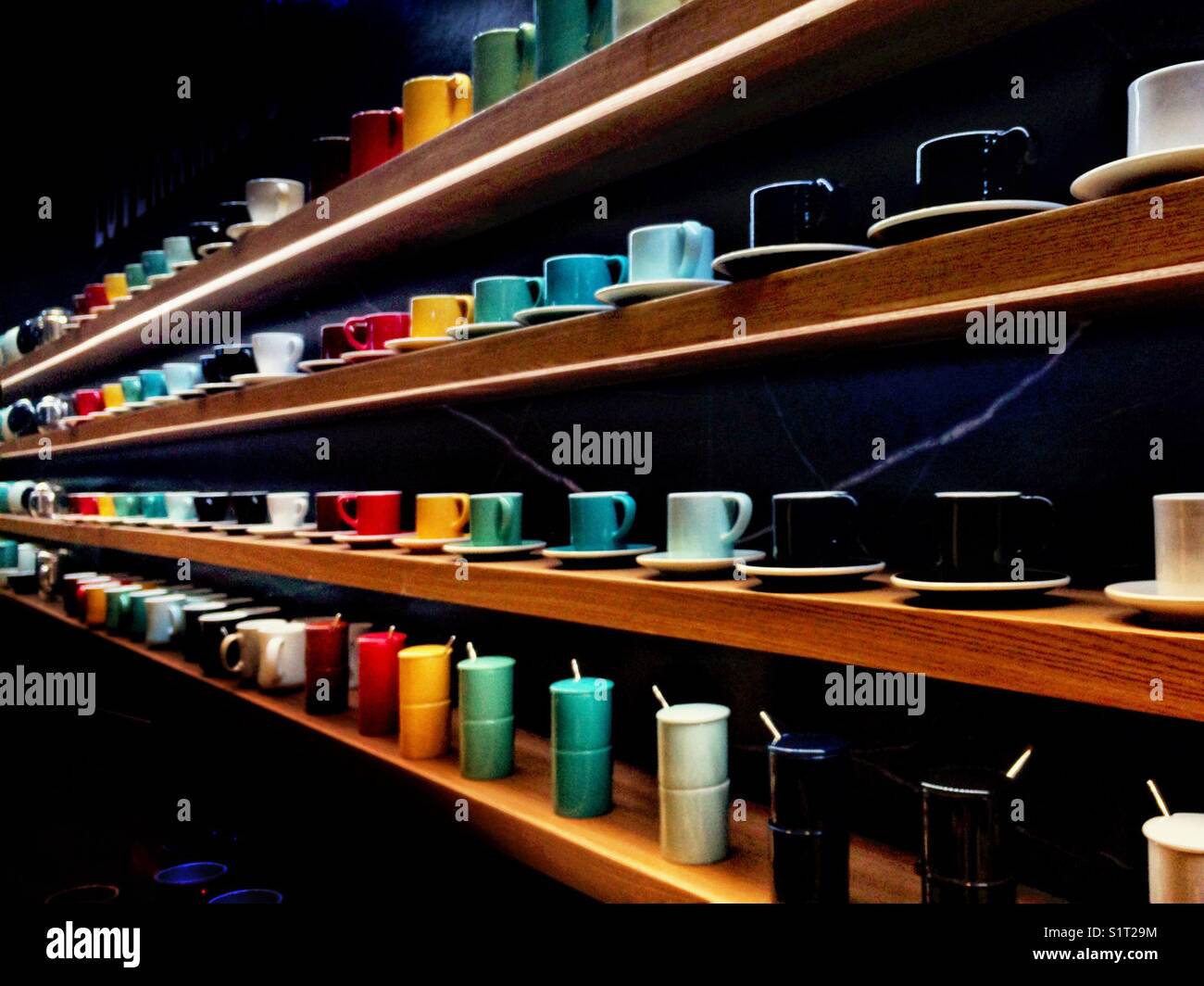 Cafe barista hi-res stock photography and images - Alamy