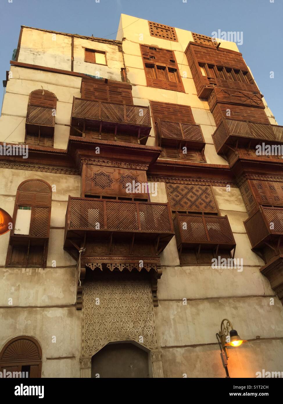 Building is jeddah hi-res stock photography and images - Alamy