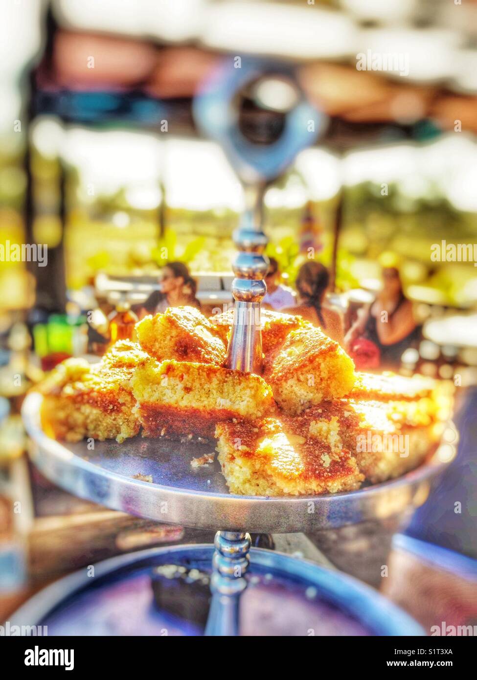 Cake and sweets hi-res stock photography and images - Alamy