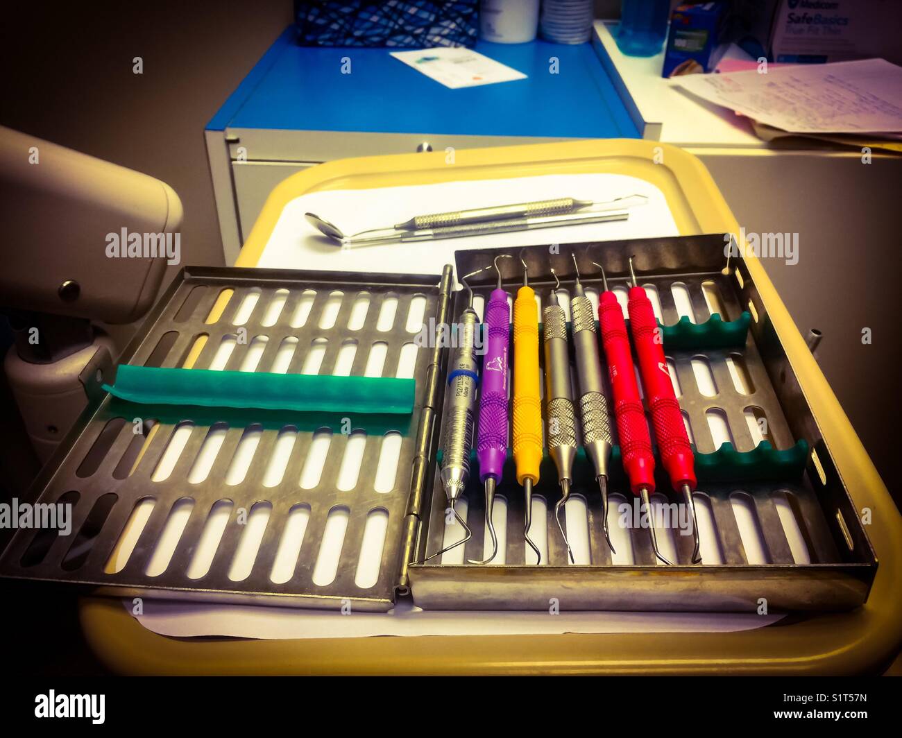 Dental hygienist’s tools Stock Photo - Alamy